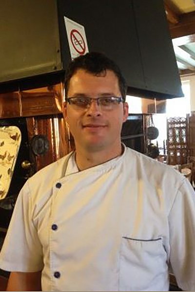 Rent a whole château for your holidays in Burgundy, France ...